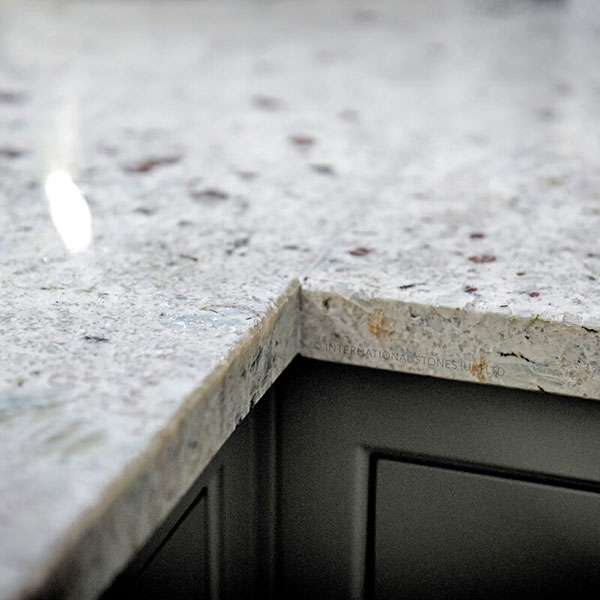 Garnet in granite store